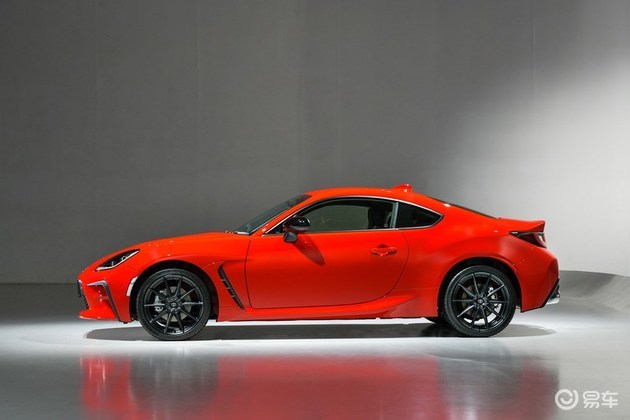 这才是JDM ！丰田斯巴鲁正式发布GR86和BRZ原型车_易车