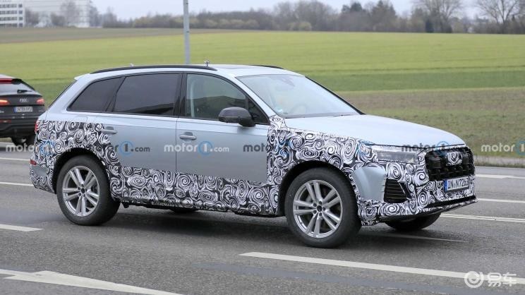 X5、GLE纷纷推新后，奥迪坐不住了，全新Q7谍照流出_易车