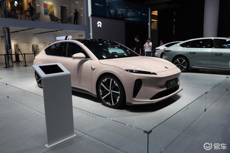 成都车展 | 猛男最爱！蔚来ET5发布镜空粉配色_易车