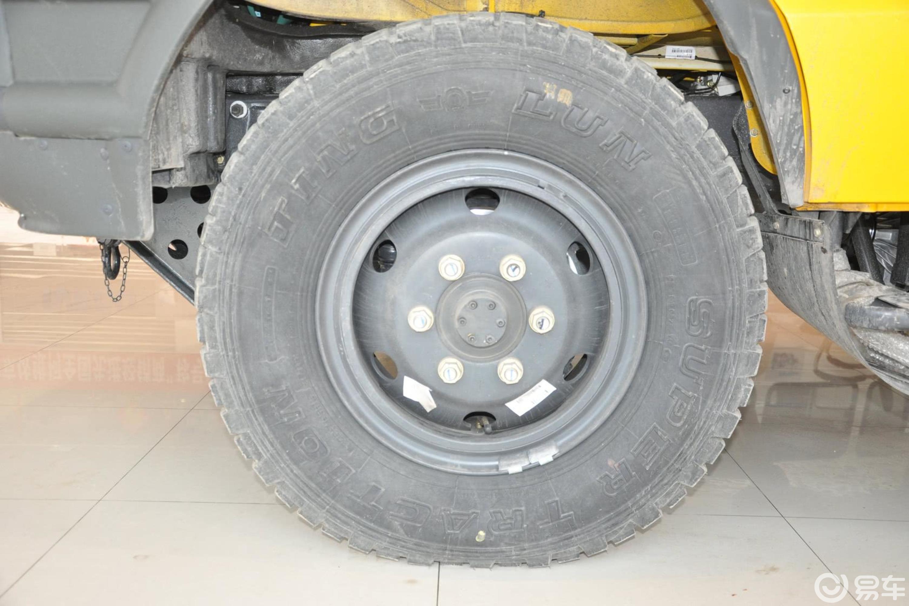 【2011款 NJ2045标准版 SAB 10座汽车图片-汽车图片大全】-易车