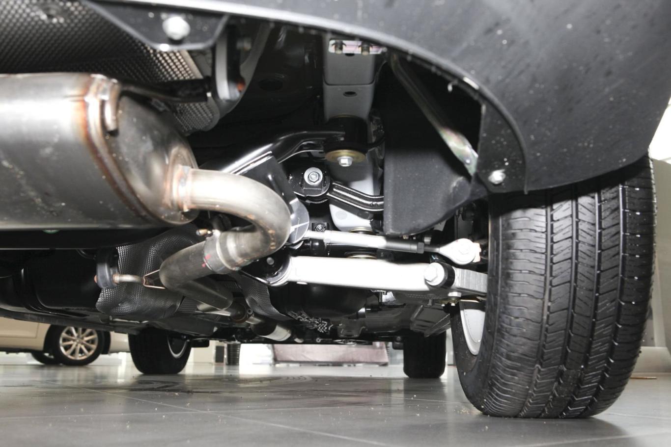 【传祺GS51.8T 自动 两驱 豪华版后悬挂图片-汽车图片大全】-易车