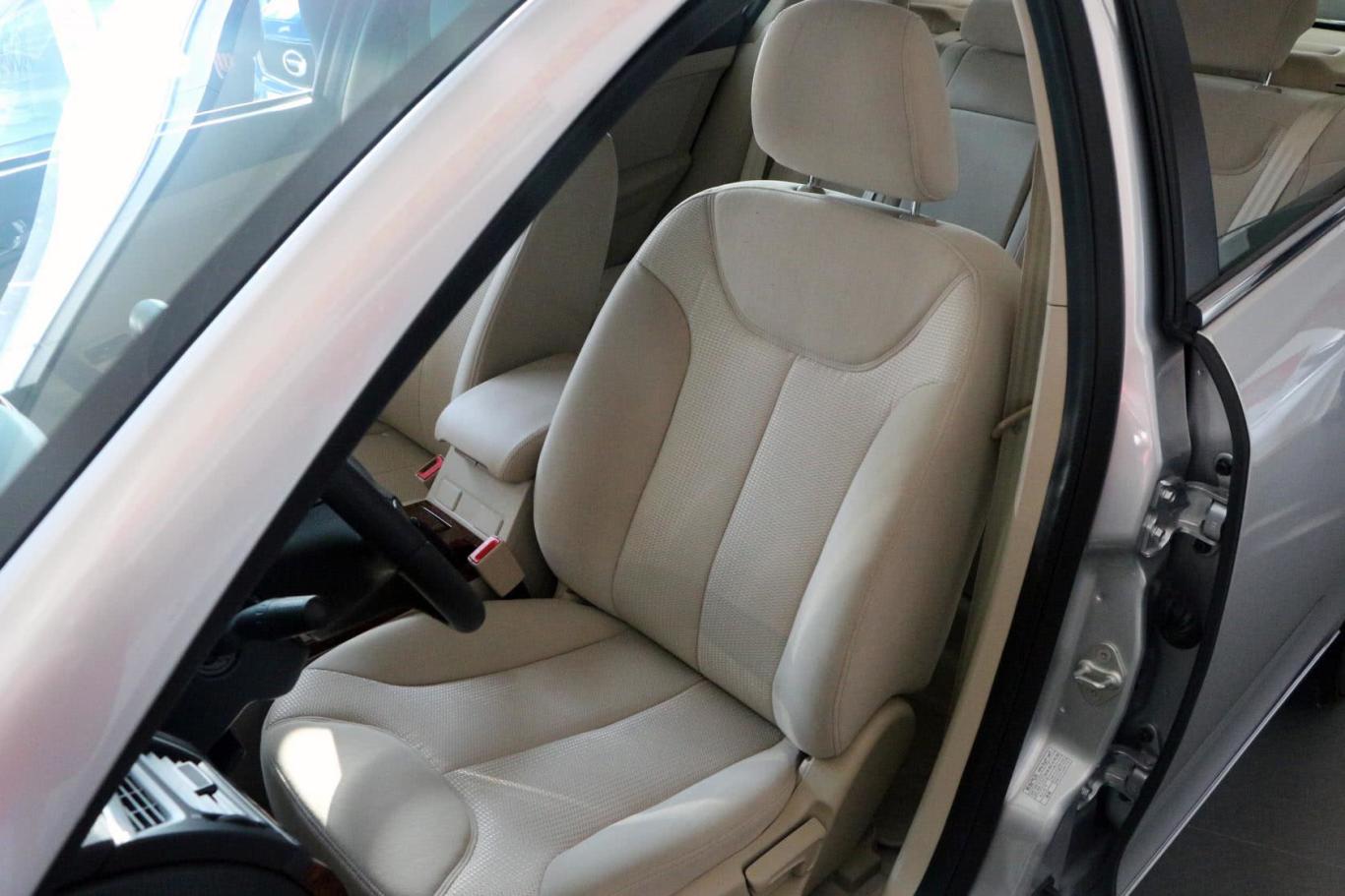 【传祺GA51.8T 自动 精英版驾驶员座椅图片-汽车图片大全】-易车