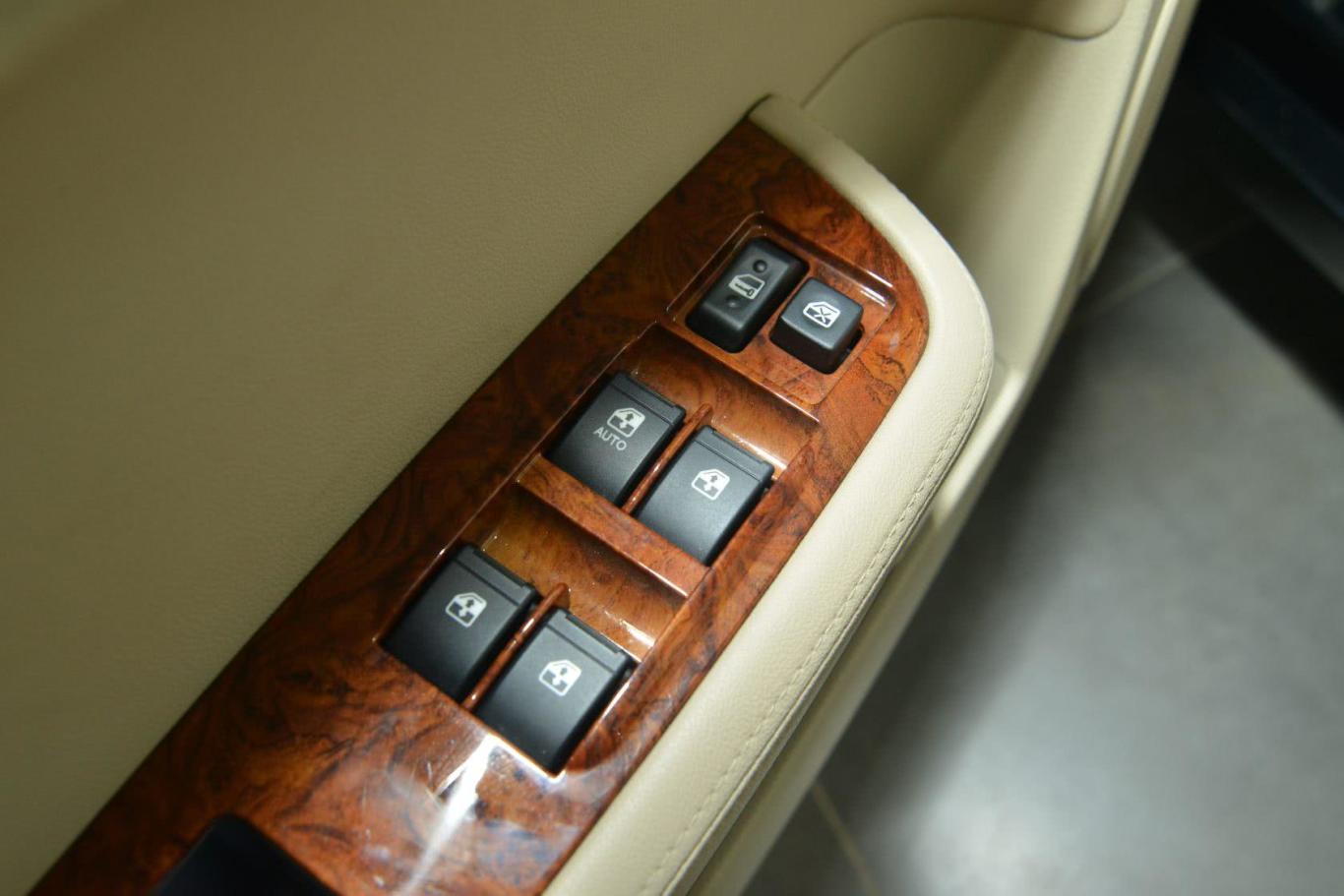 【传祺GA51.8L 自动 豪华版内饰图片-汽车图片大全】-易车