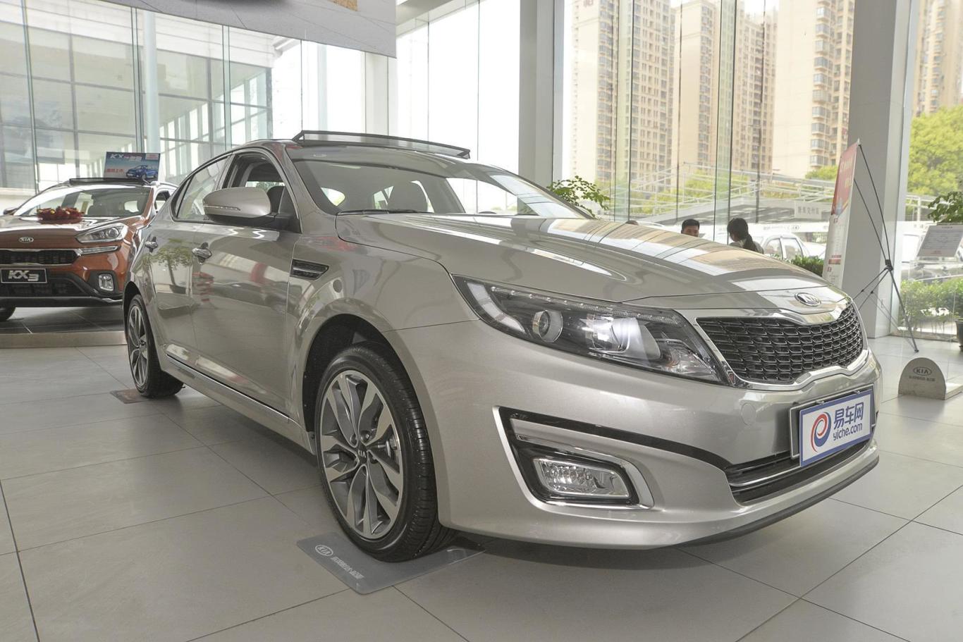 【起亚K52.0L 自动 LUX侧前45度车头向右水平图片-汽车图片大全】-易车