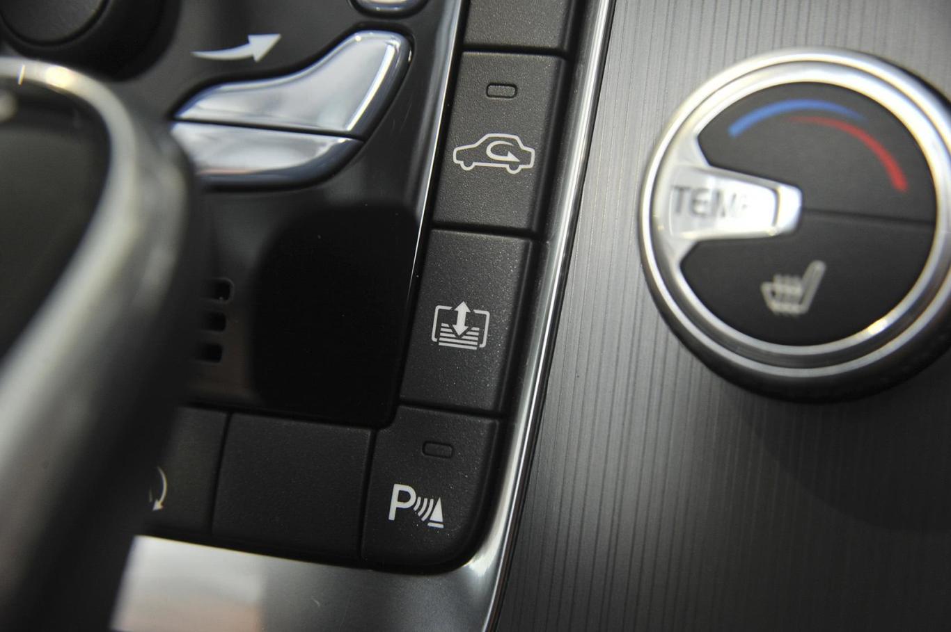 【沃尔沃S602.0T 手自一体 T5 智驭版内饰图片-汽车图片大全】-易车