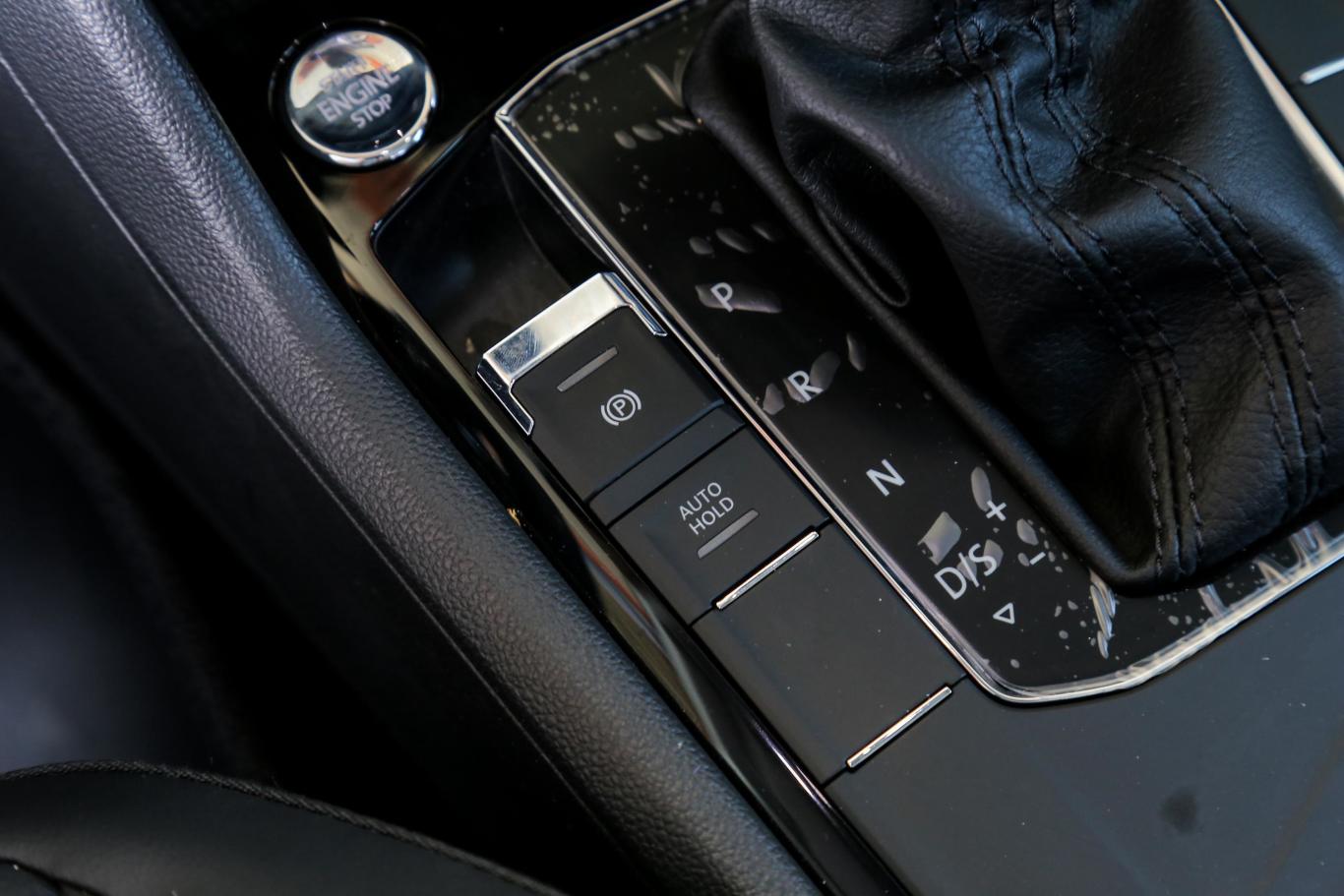 【途观L330TSI 双离合 两驱 豪华版内饰图片-汽车图片大全】-易车