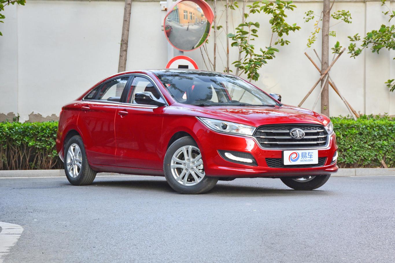 【奔腾B501.4T 手自一体 20周年纪念版侧前45度车头向右水平图片-汽车图片大全】-易车