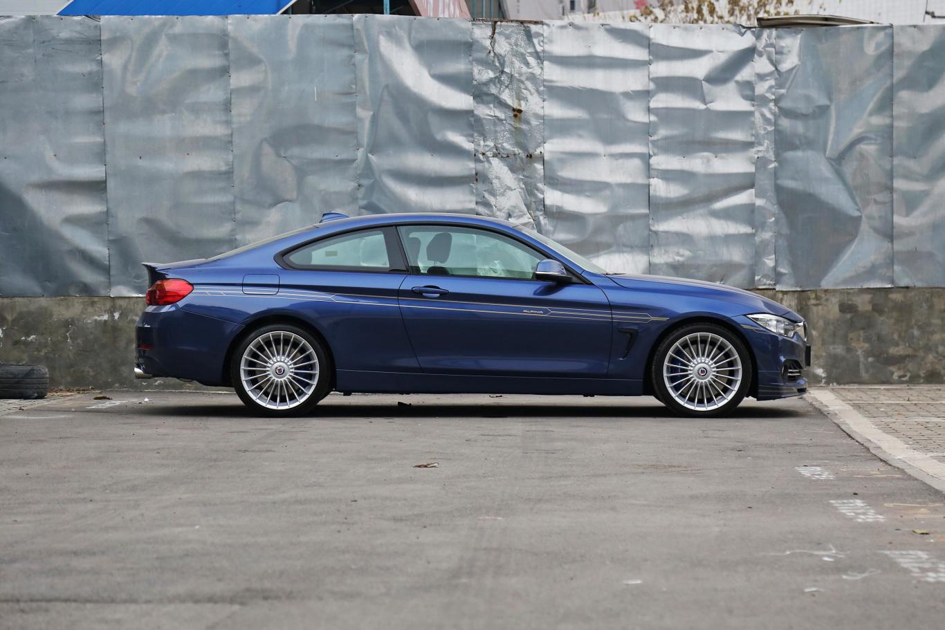 【ALPINA B4B4 Bi-Turbo Coupe正侧车头向右水平图片-汽车图片大全】-易车