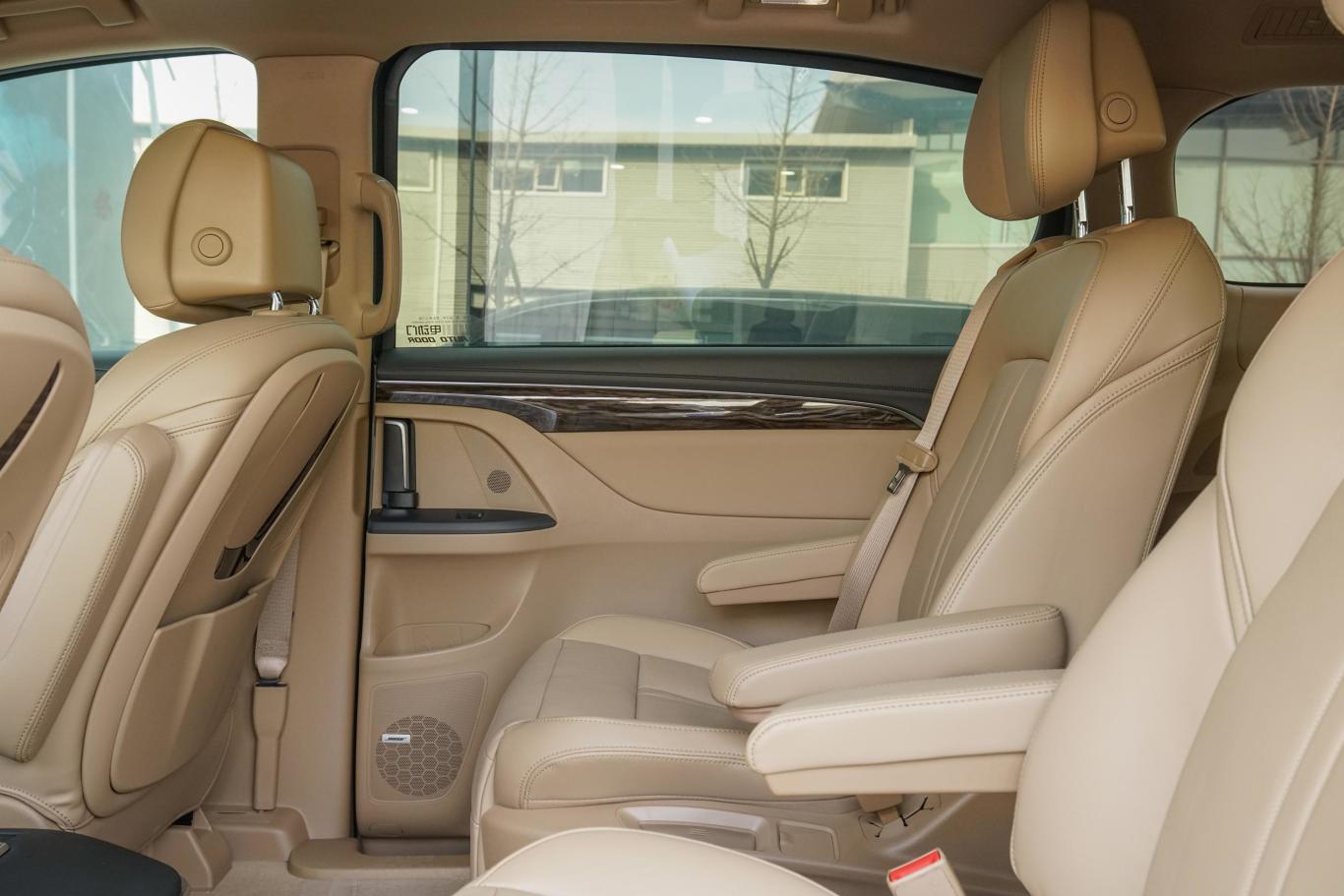 【别克GL8ES 28T 旗舰版 国V空间图片-汽车图片大全】-易车