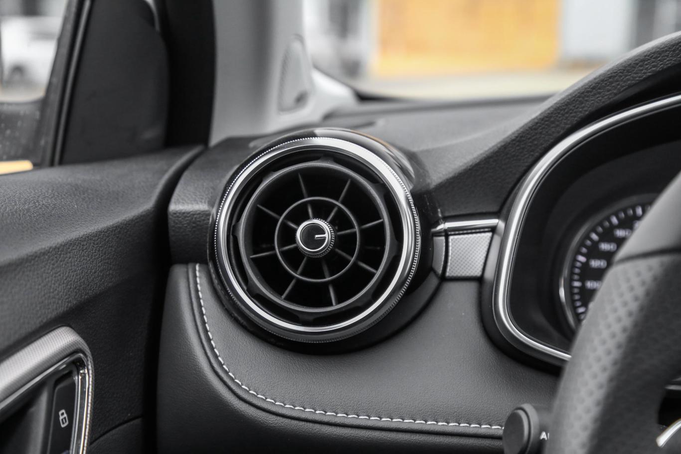 【MG620T 双离合 Trophy极智竞技版 国Ⅵ内饰图片-汽车图片大全】-易车