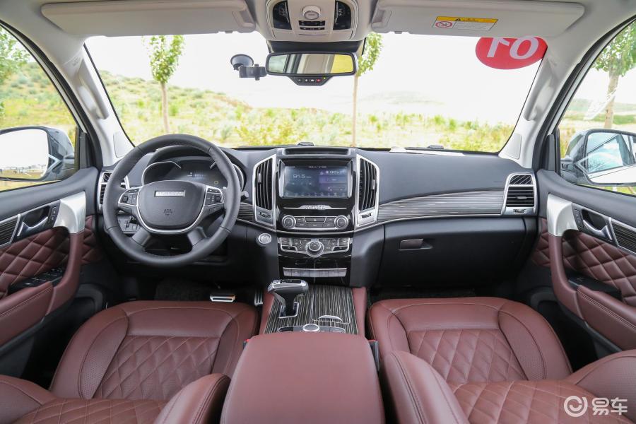 【哈弗H92020款2.0T 手自一体 四驱 豪华型 7座内饰全景正拍汽车图片-汽车图片大全】-易车