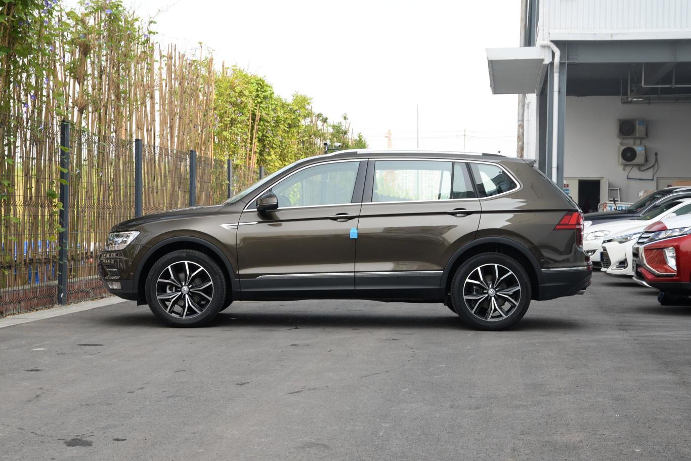 【途观L330TSI 双离合 两驱 智动豪华版 国VI外观图片-汽车图片大全】-易车