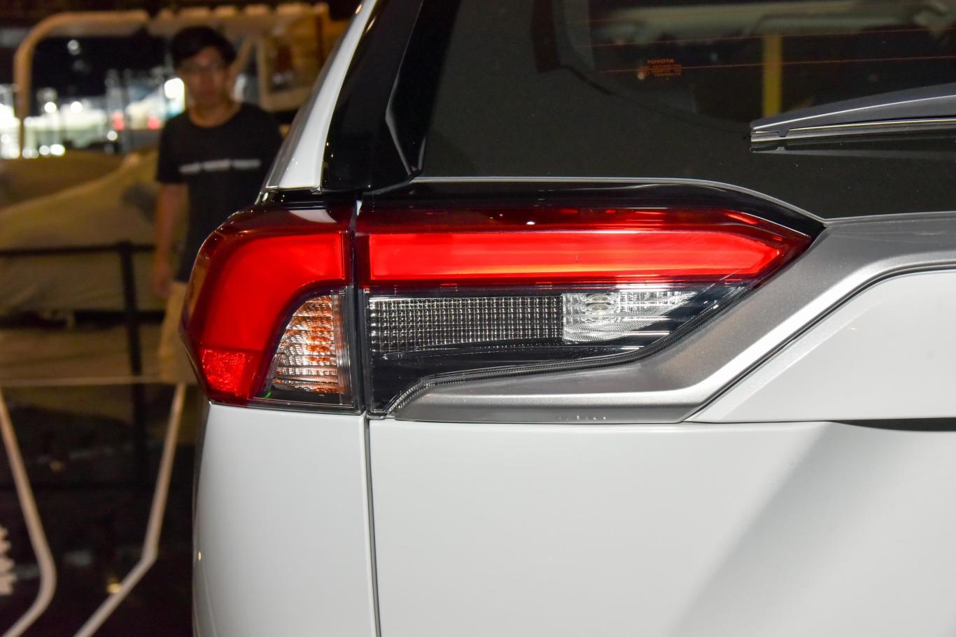 【RAV4荣放图片-汽车图片大全】-易车