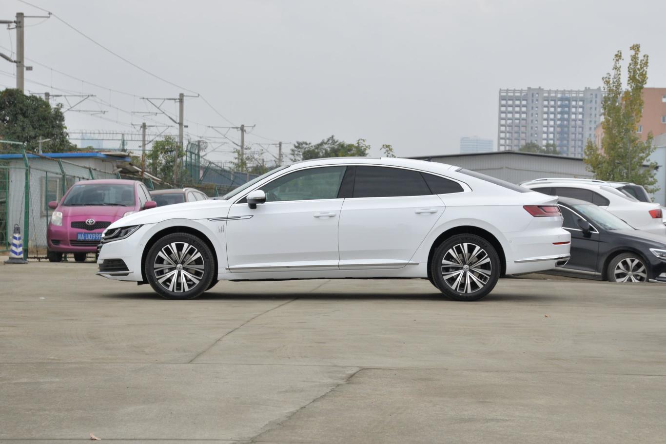 【一汽-大众CC330TSI 双离合 魅颜版 国V正侧车头向左水平图片-汽车图片大全】-易车