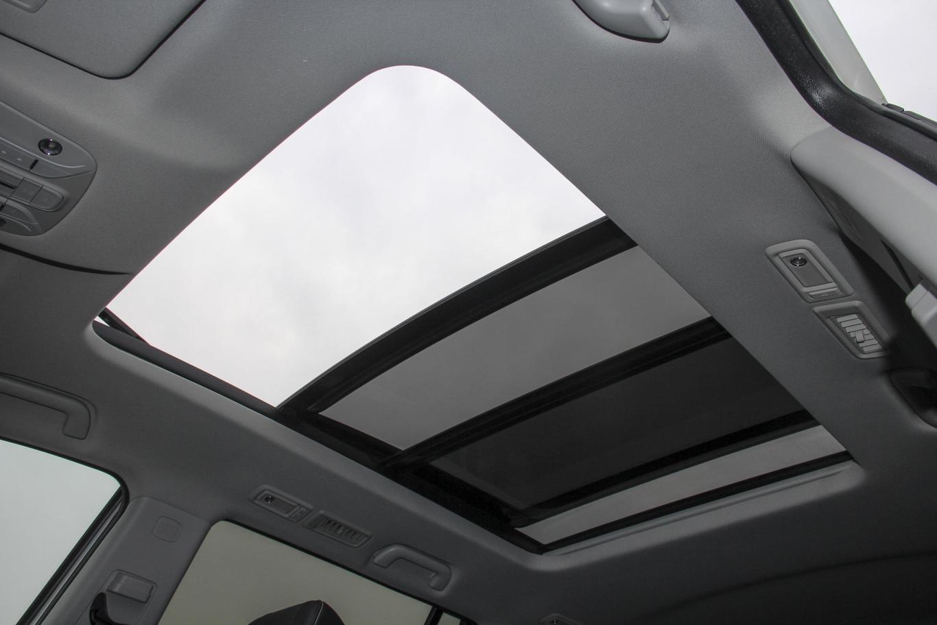 【传祺GS8390T 四驱 豪华智联版 7座天窗内拍关闭图片-汽车图片大全】-易车