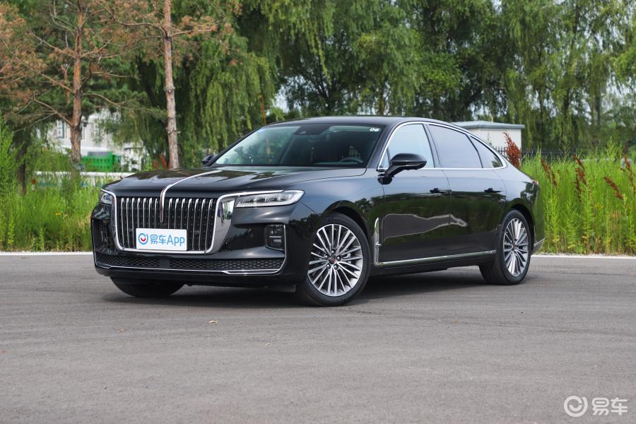 【红旗H92020款2.0T 智联旗畅版侧前45度车头向左水平汽车图片-汽车图片大全】-易车