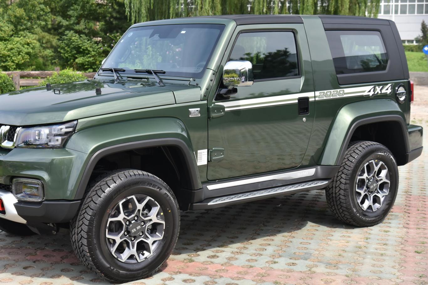 【北京BJ40致敬2020版 2.0T 自动四驱至尊版 汽油外观细节图片-汽车图片大全】-易车