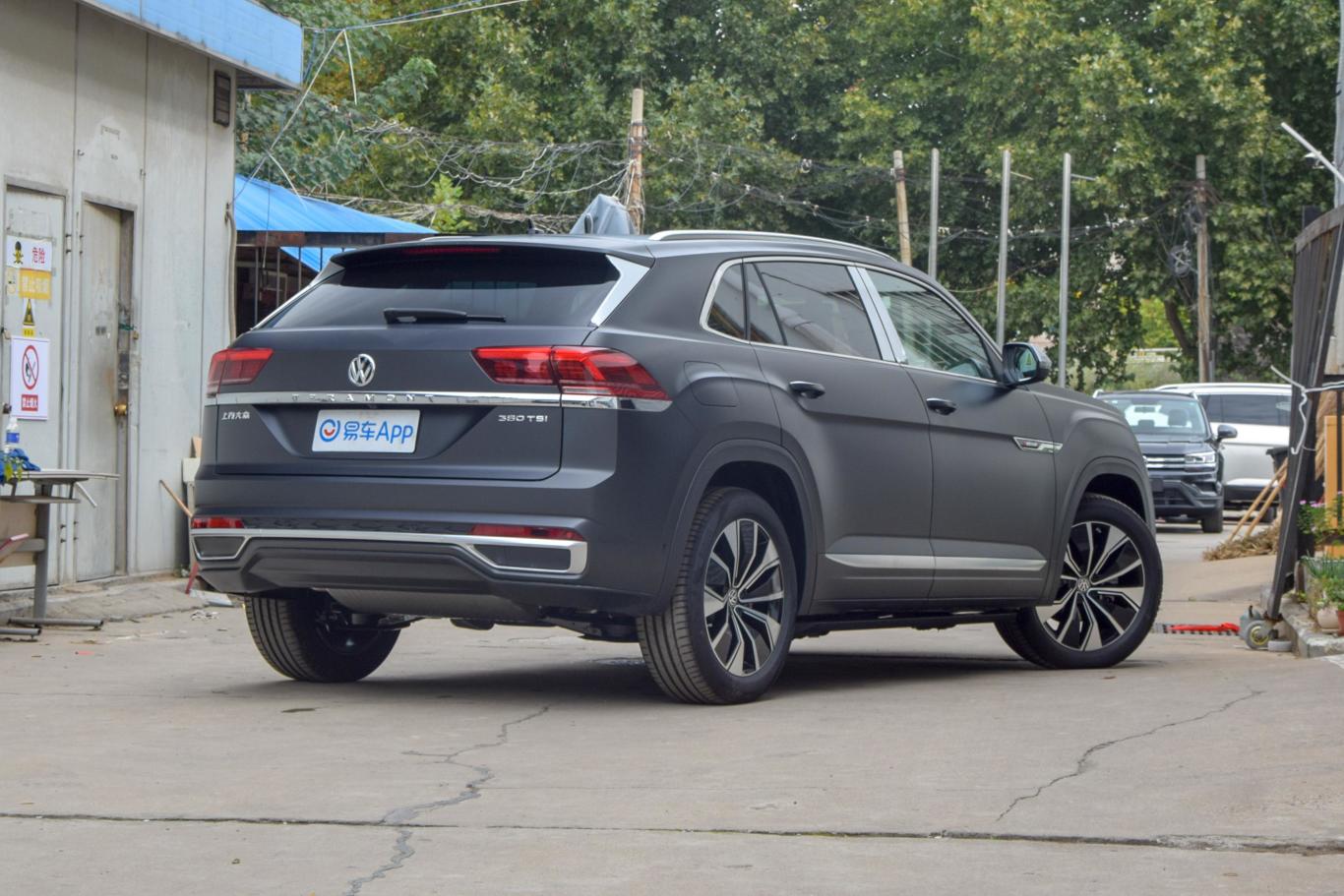 【途昂X改款 380TSI 四驱 尊崇豪华极夜限定版侧后45度车头向右水平图片-汽车图片大全】-易车