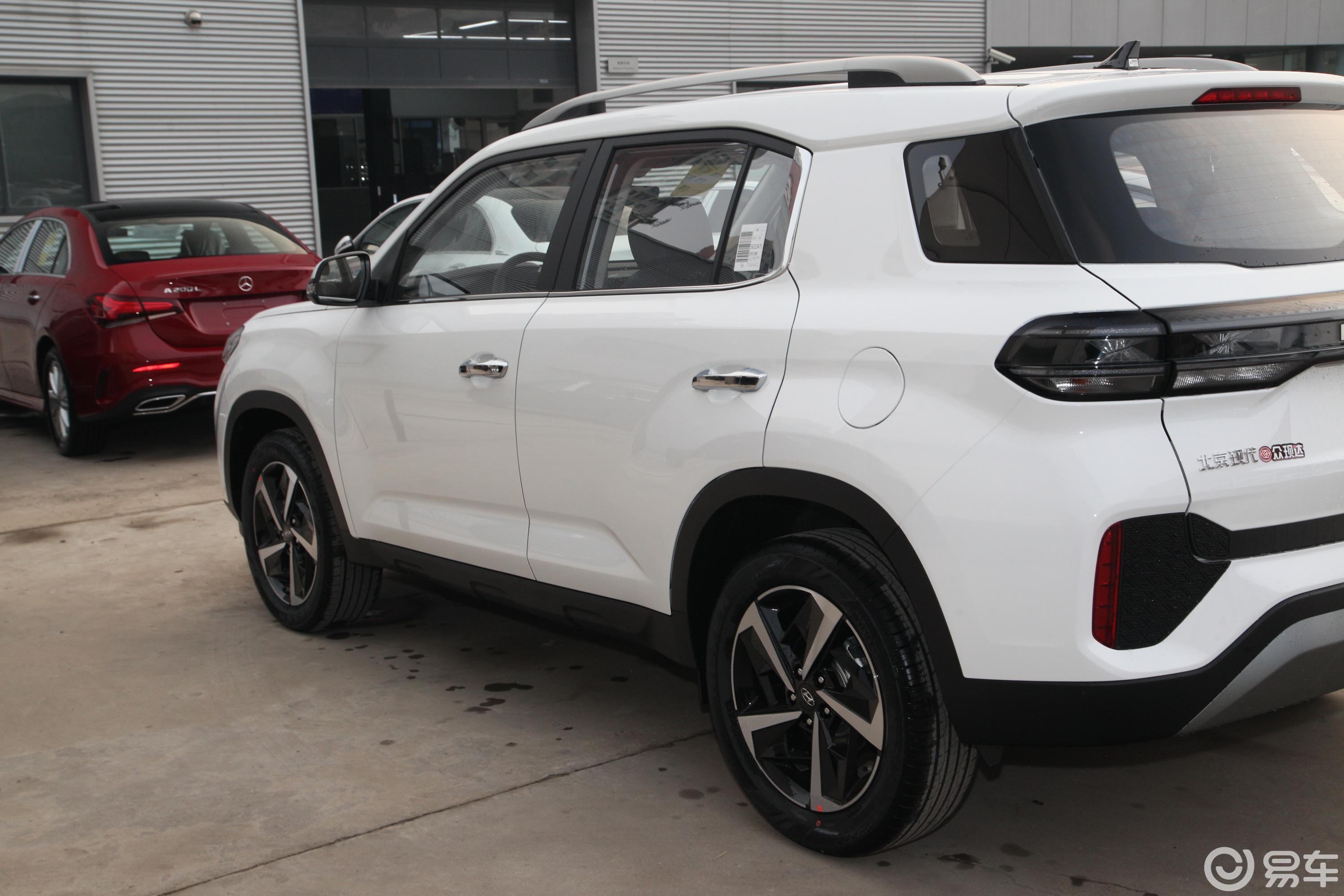 【现代ix352.0L 自动 两驱 领先版GLS外观细节图片-汽车图片大全】-易车