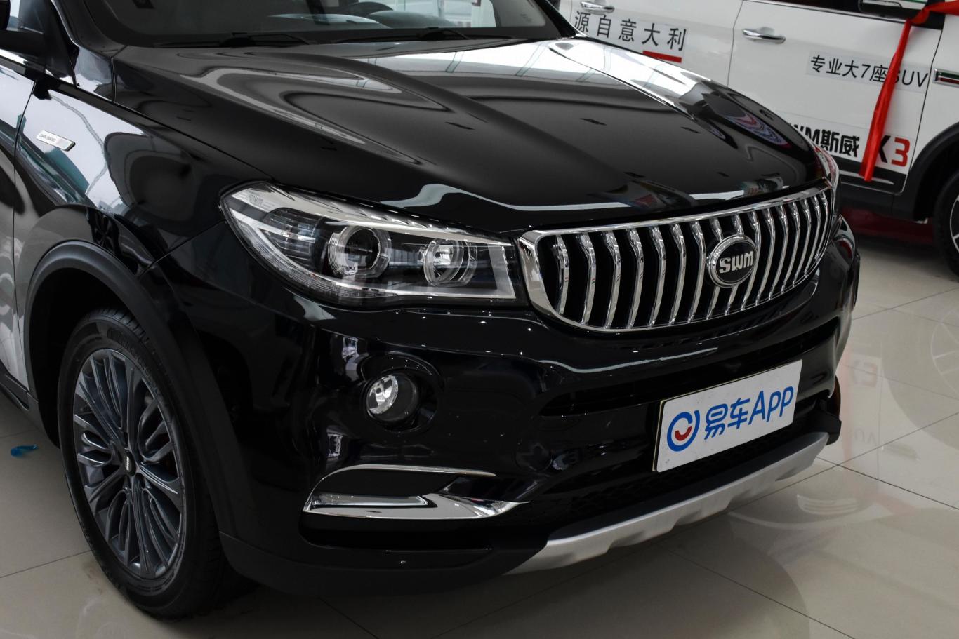 【SWM斯威X71.5T 手自一体 智云版 7座前格栅侧俯拍图片-汽车图片大全】-易车