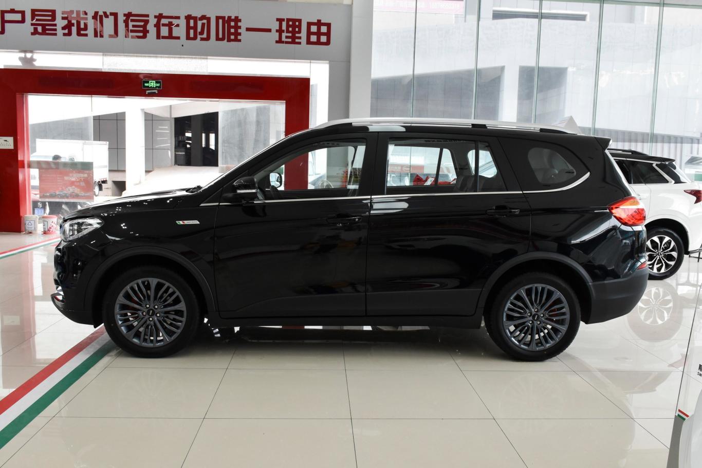 【SWM斯威X71.5T 手自一体 智云版 7座正侧车头向左水平图片-汽车图片大全】-易车