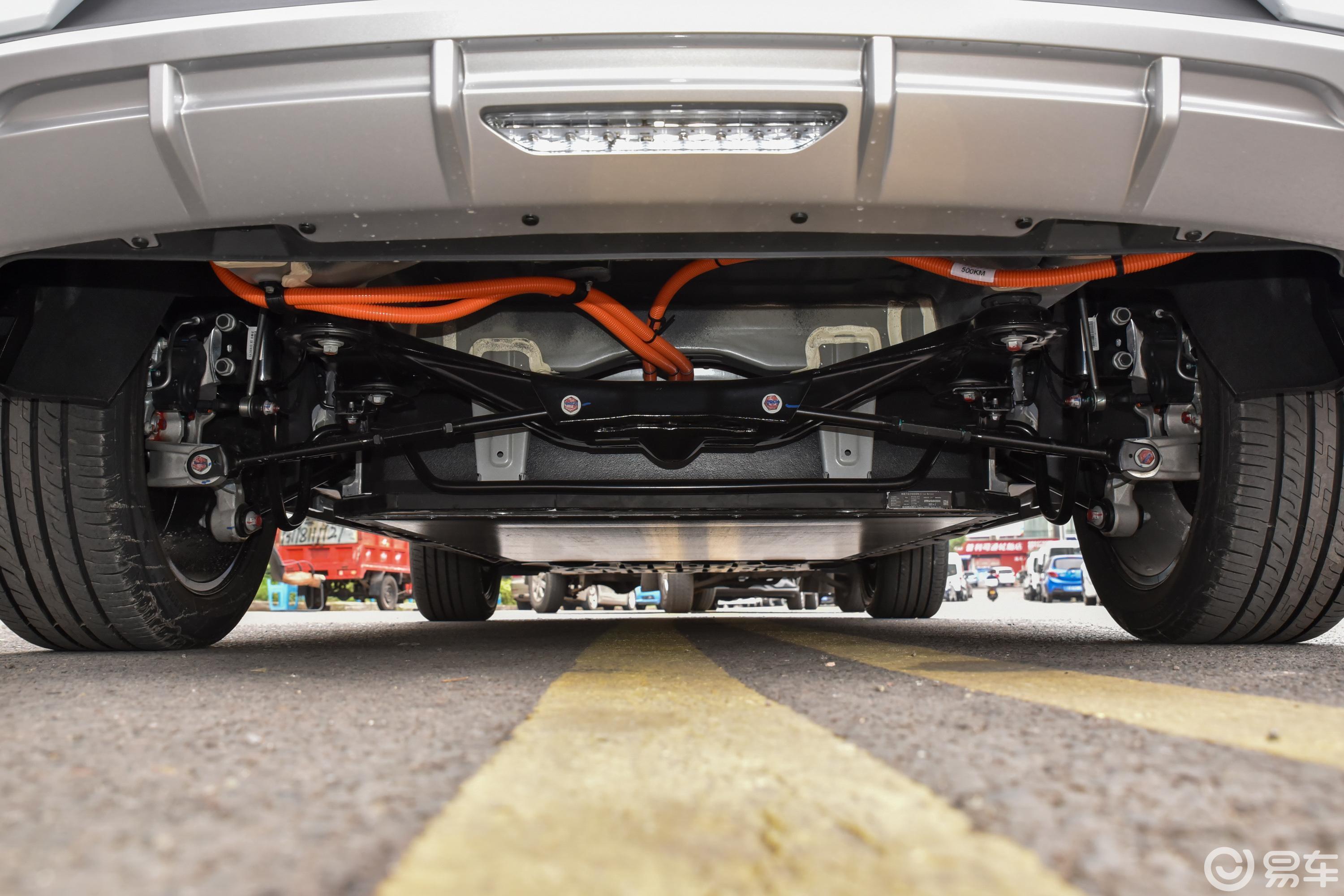 【宋PLUS新能源EV 旗舰型后悬挂整体图片-汽车图片大全】-易车