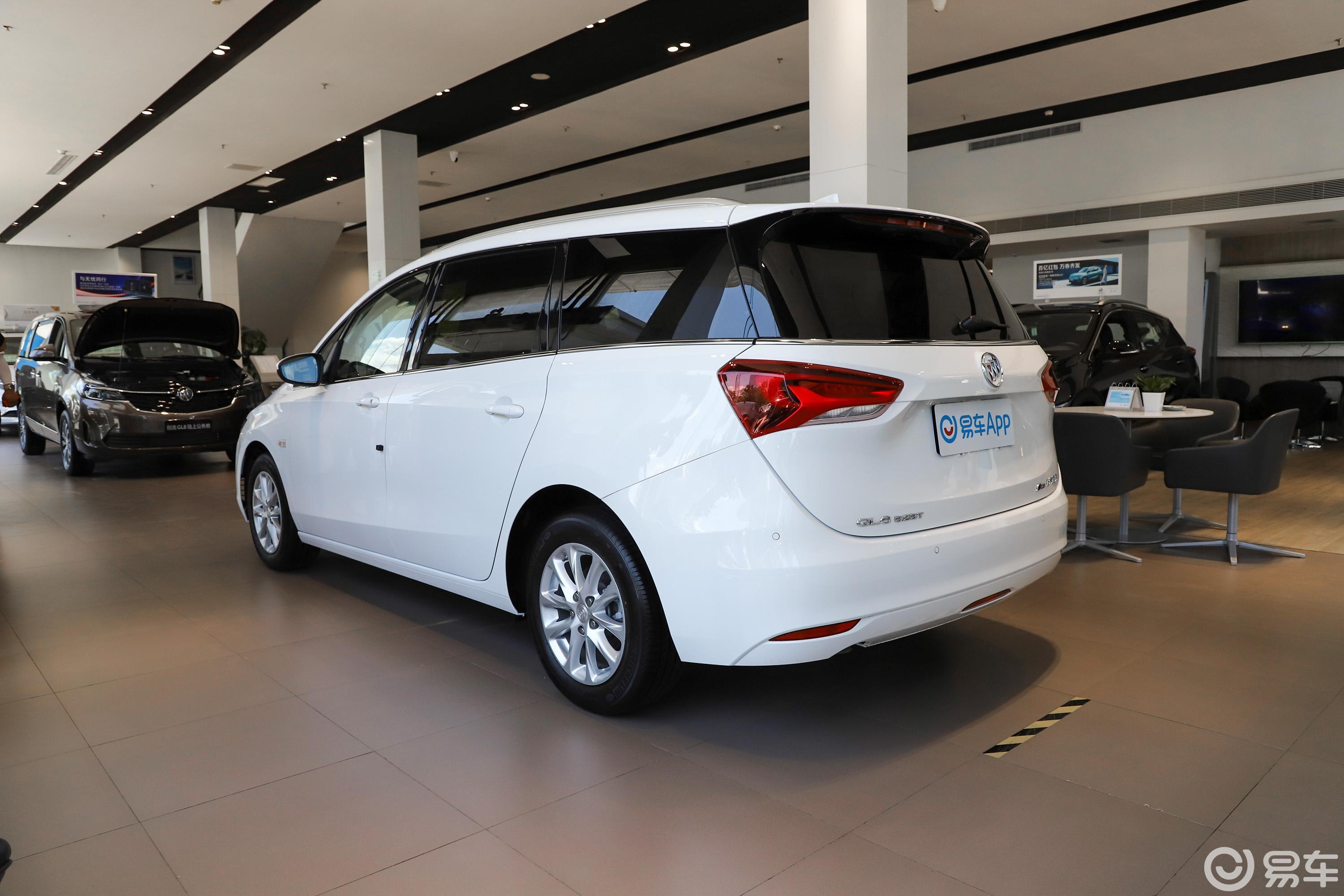 【别克GL6轻混 323T 互联精英型侧后45度车头向左水平图片-汽车图片大全】-易车