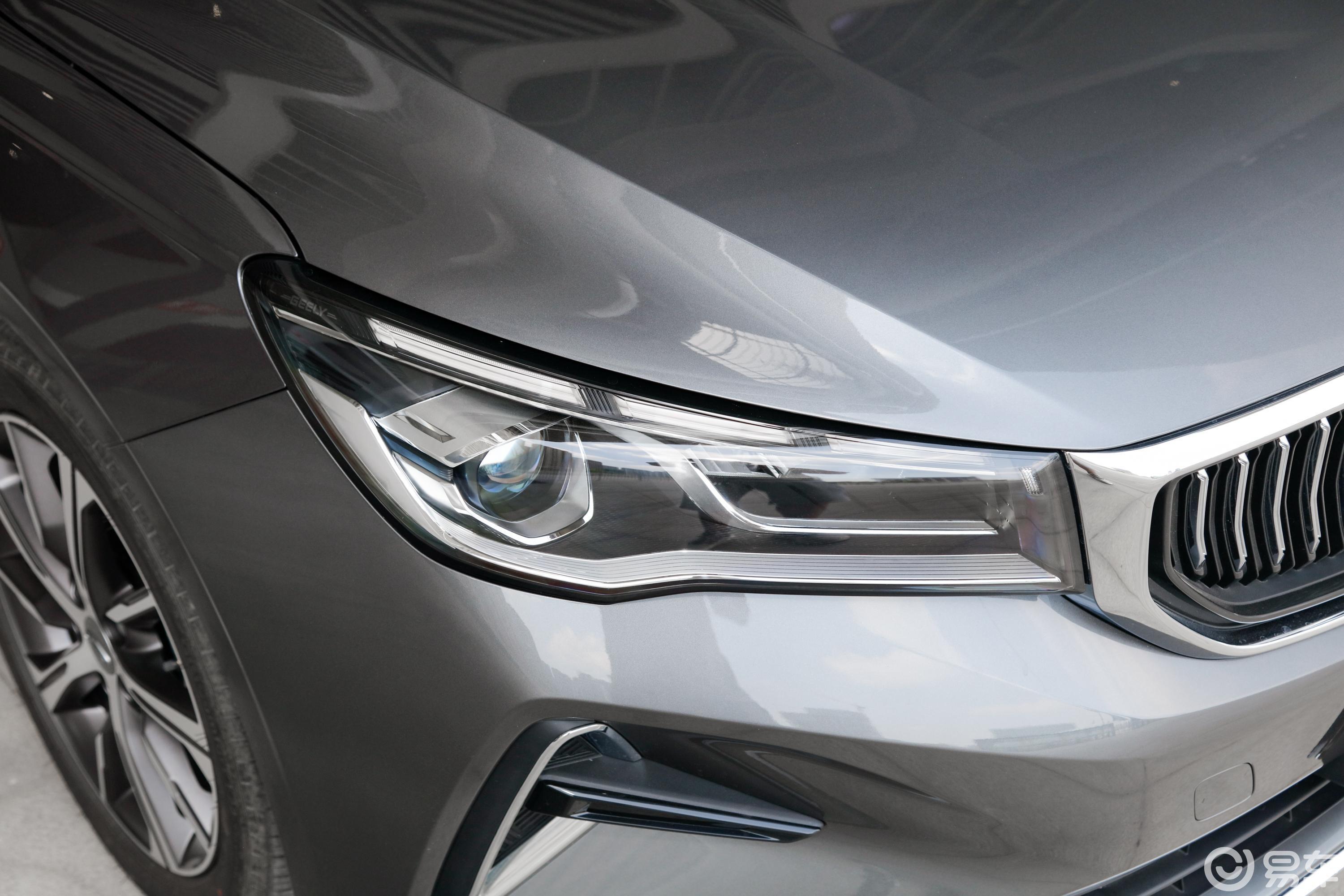 【帝豪第4代 1.5L CVT旗舰型大灯侧45度俯拍图片-汽车图片大全】-易车