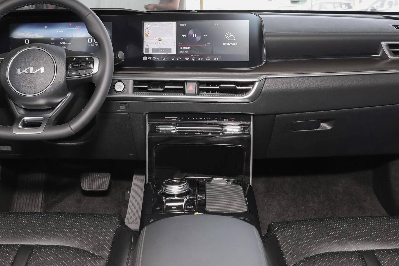 【起亚K5270T CVVD 焕新版中控台整体图片-汽车图片大全】-易车