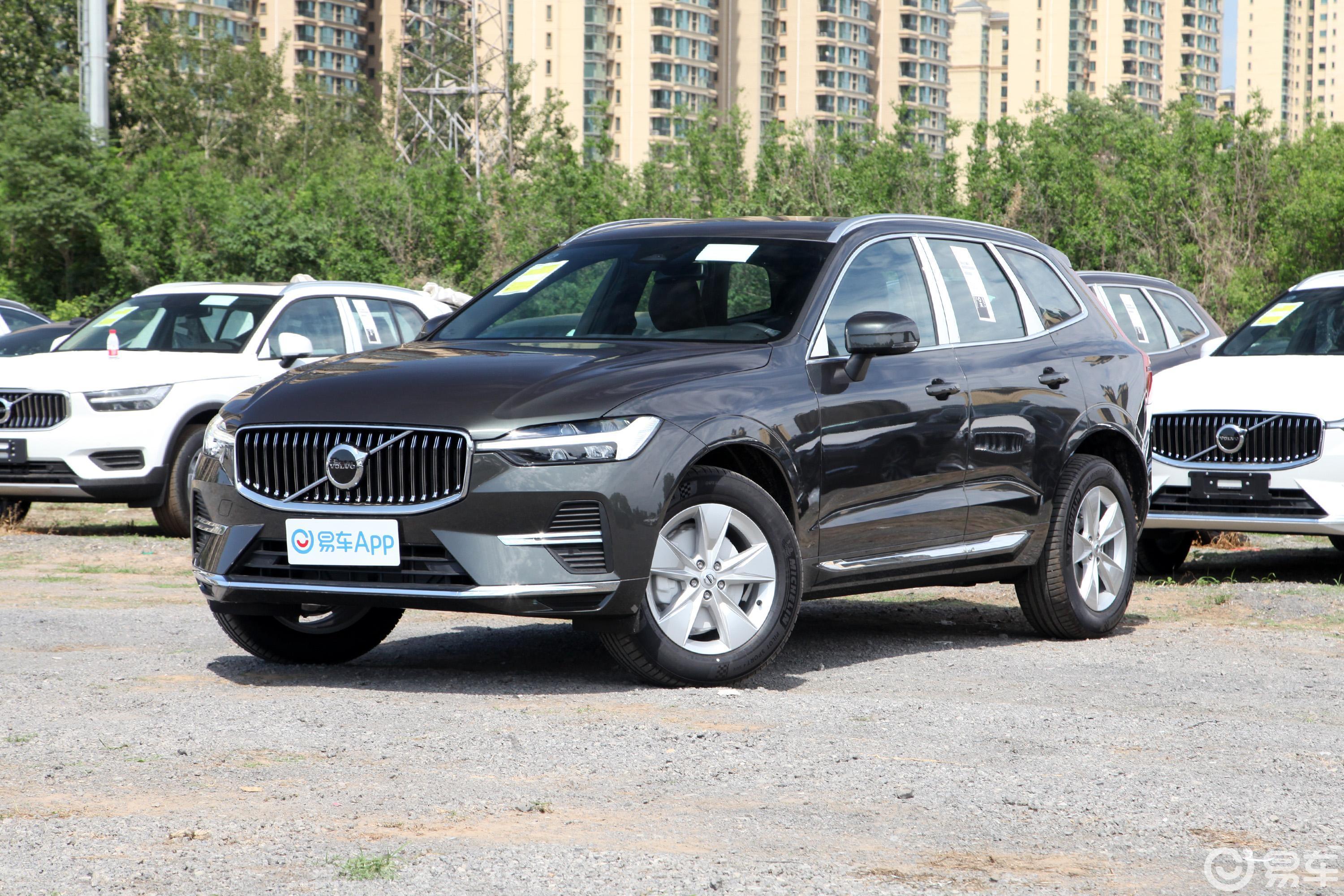 【沃尔沃XC60B5 四驱 智逸豪华版侧前45度车头向左水平图片-汽车图片大全】-易车