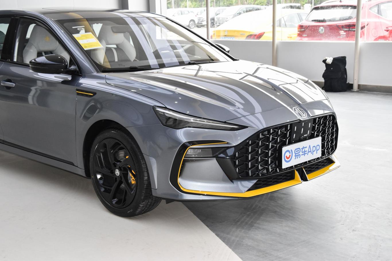 【MG6PRO 1.5T Trophy豪华版前格栅侧俯拍图片-汽车图片大全】-易车