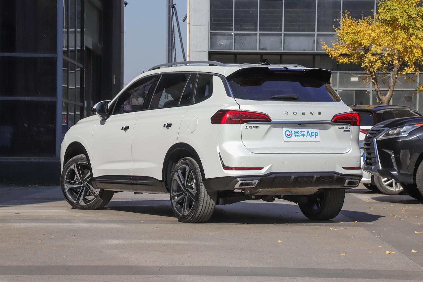 【荣威RX5 MAX2.0T 有为至尊版侧后45度车头向左水平图片-汽车图片大全】-易车