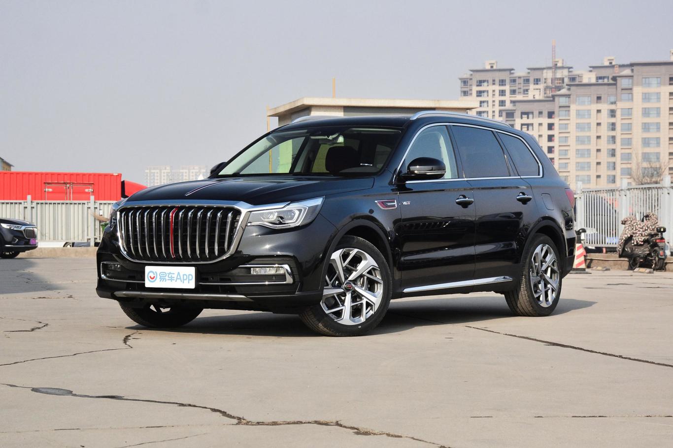 【红旗HS73.0T 手自一体 四驱 智联旗畅版侧前45度车头向左水平图片-汽车图片大全】-易车