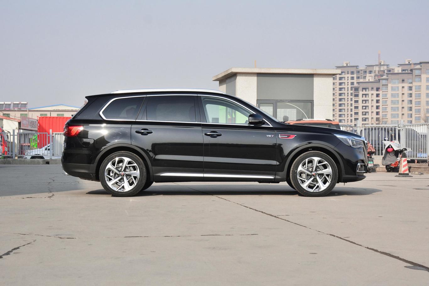 【红旗HS73.0T 手自一体 四驱 智联旗畅版正侧车头向右水平图片-汽车图片大全】-易车