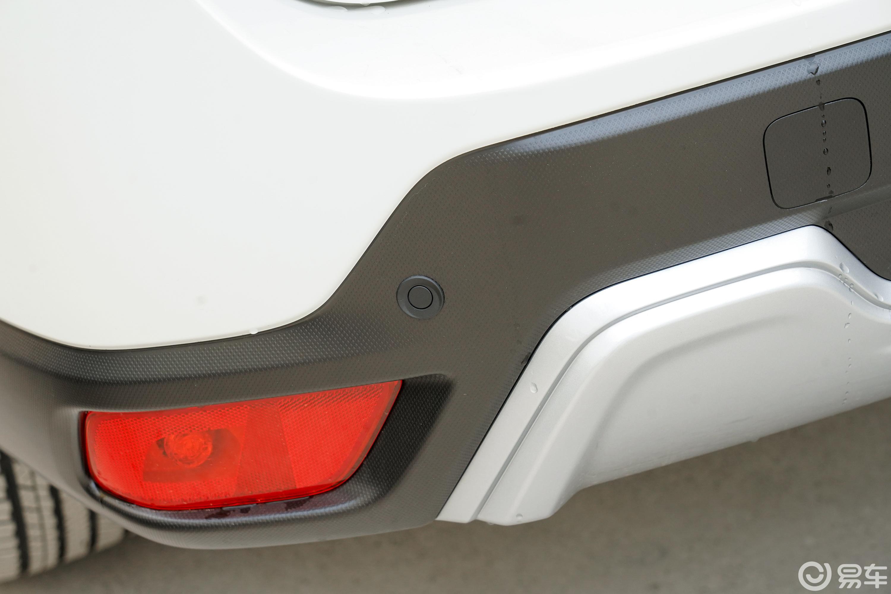 【森林人2.0i AWD旗舰版EyeSight外观细节图片-汽车图片大全】-易车