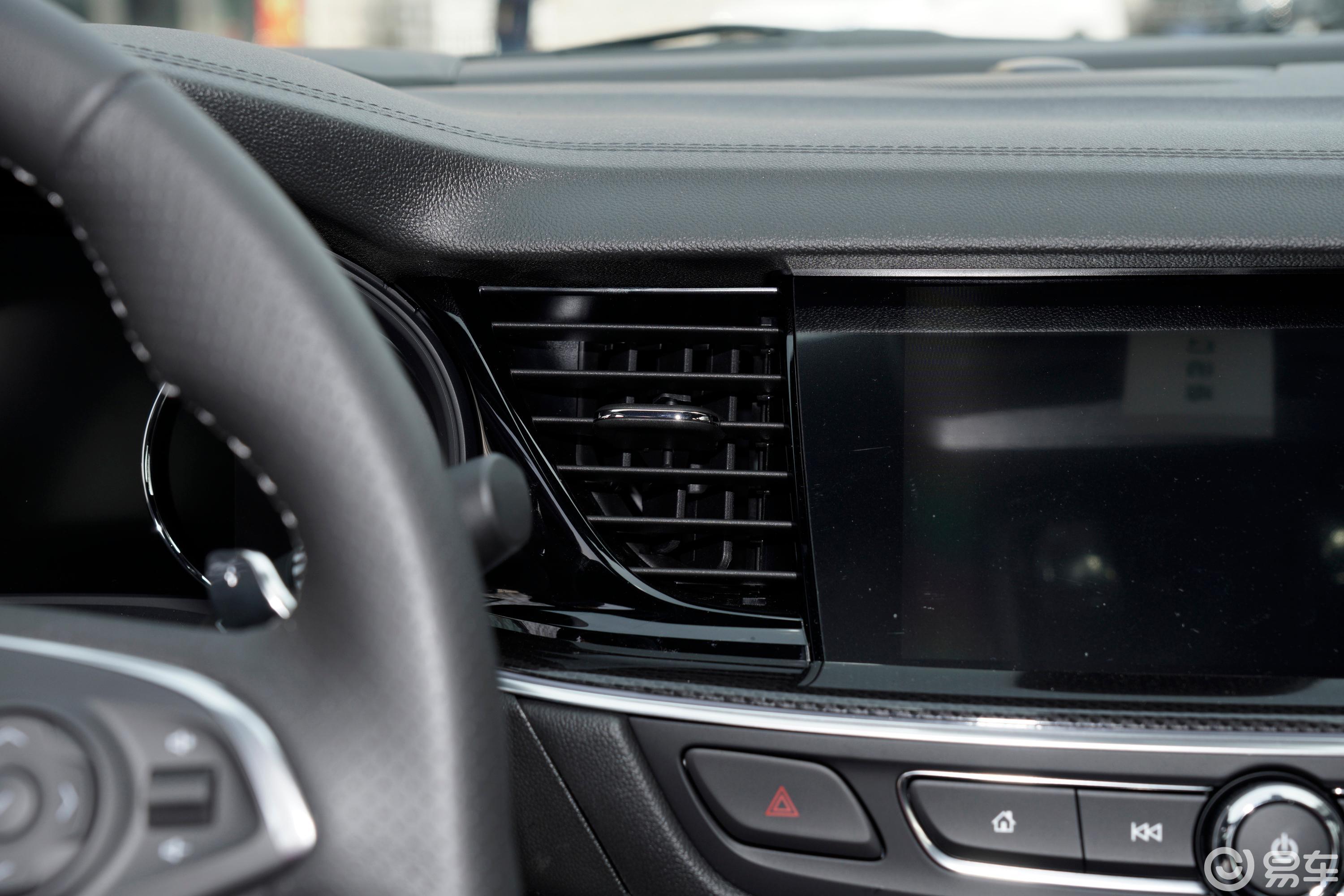 【君威GS 尊贵型内饰图片-汽车图片大全】-易车