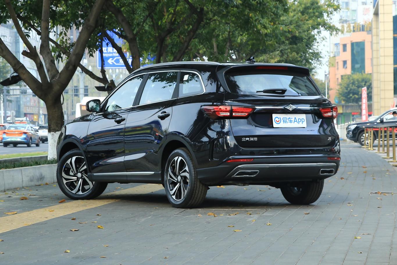 【瑞翔X51.5T 手动豪华型 7座侧后45度车头向左水平图片-汽车图片大全】-易车