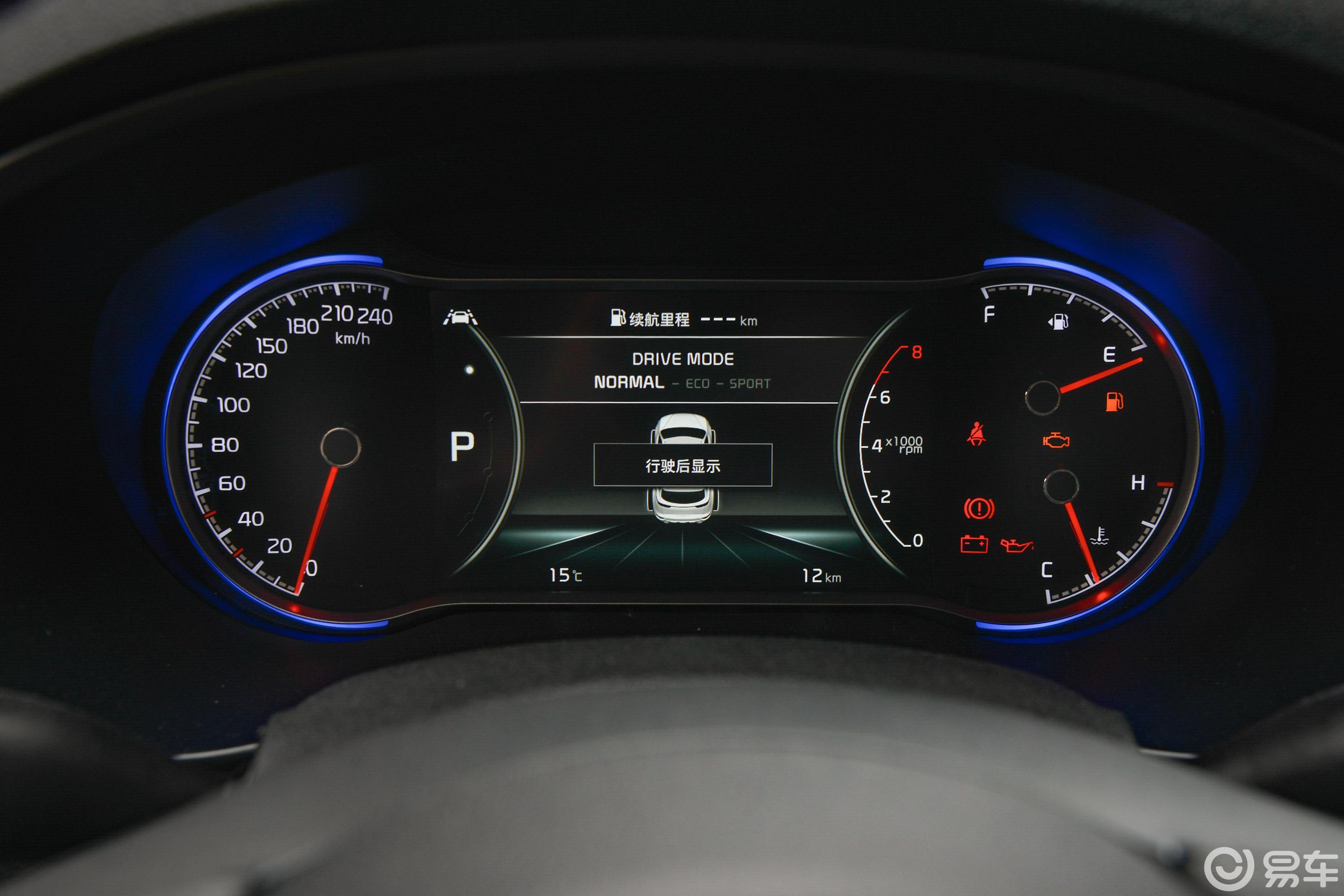 【起亚KX51.6T 双离合 四驱 焕新版主驾驶位图片-汽车图片大全】-易车