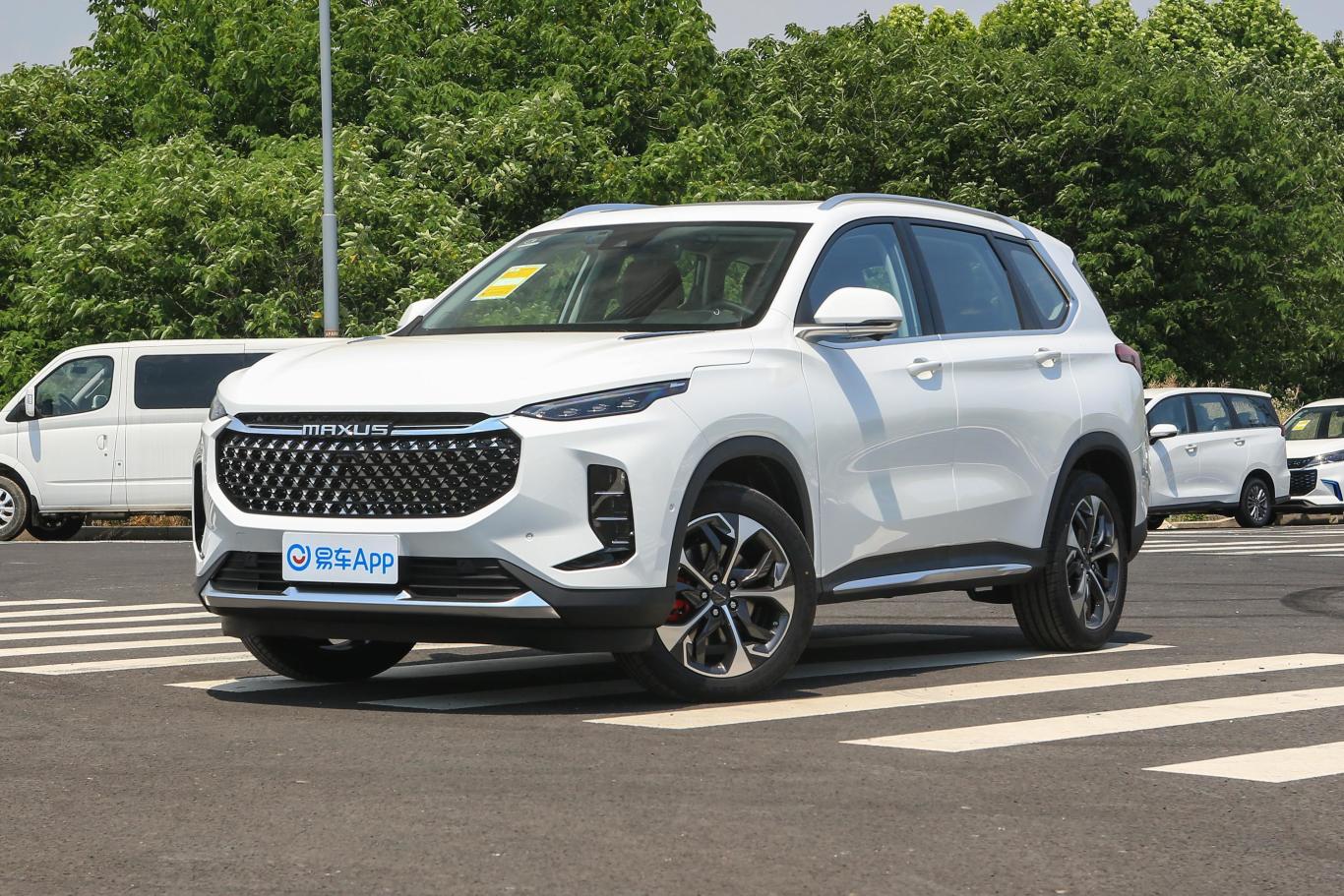 【大通D601.5T 尊享版 5座侧前45度车头向左水平图片-汽车图片大全】-易车