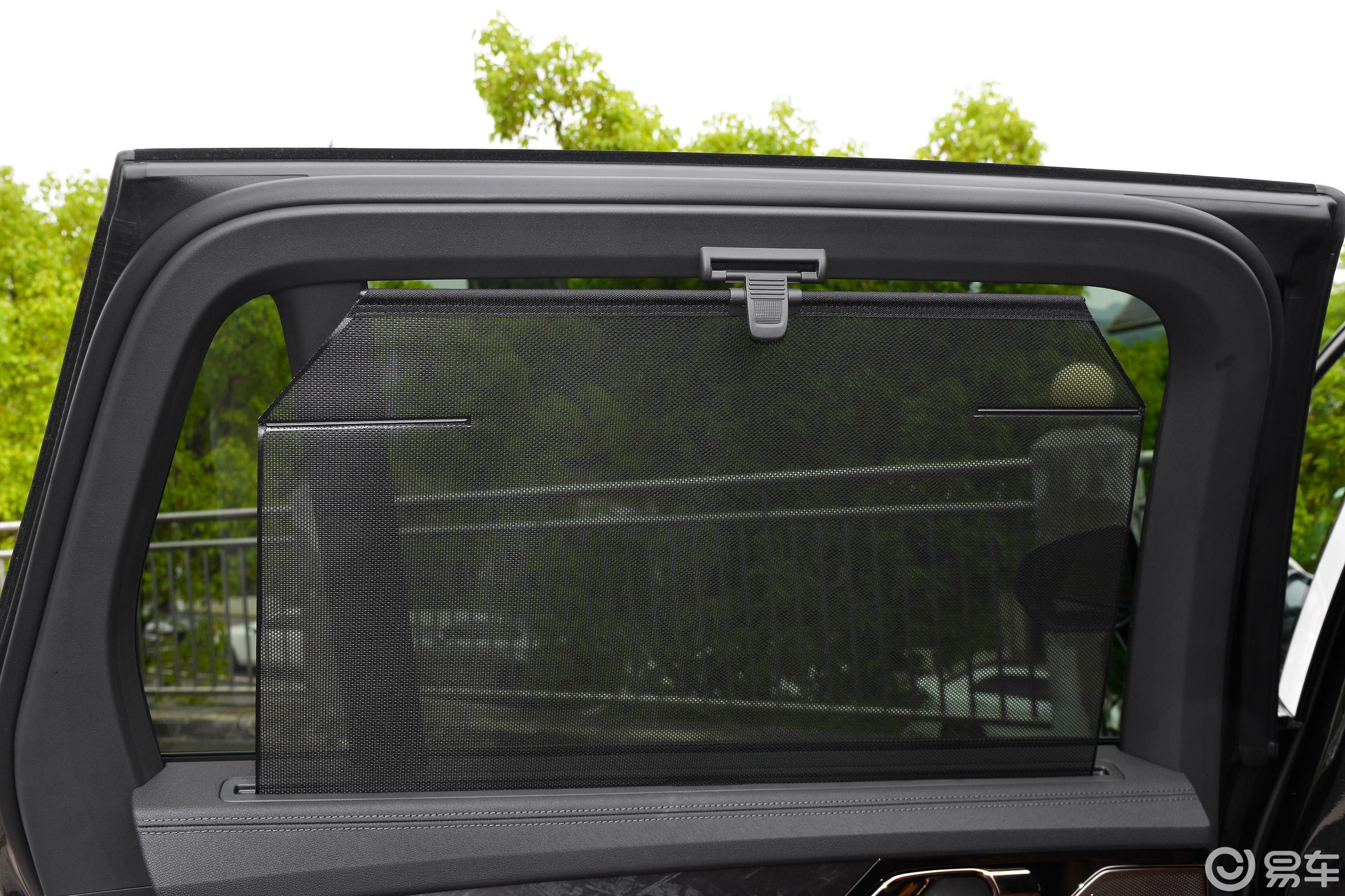 【领克092.0T 手自一体 Halo 7座后挡风（遮阳帘）图片-汽车图片大全】-易车