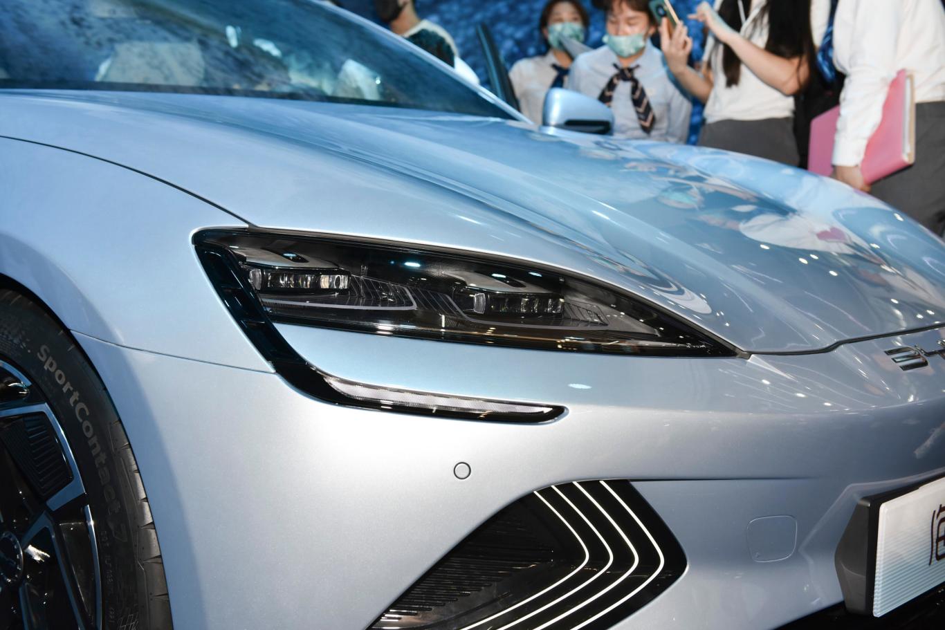 【海豹EV 650km 四驱性能版图片-汽车图片大全】-易车