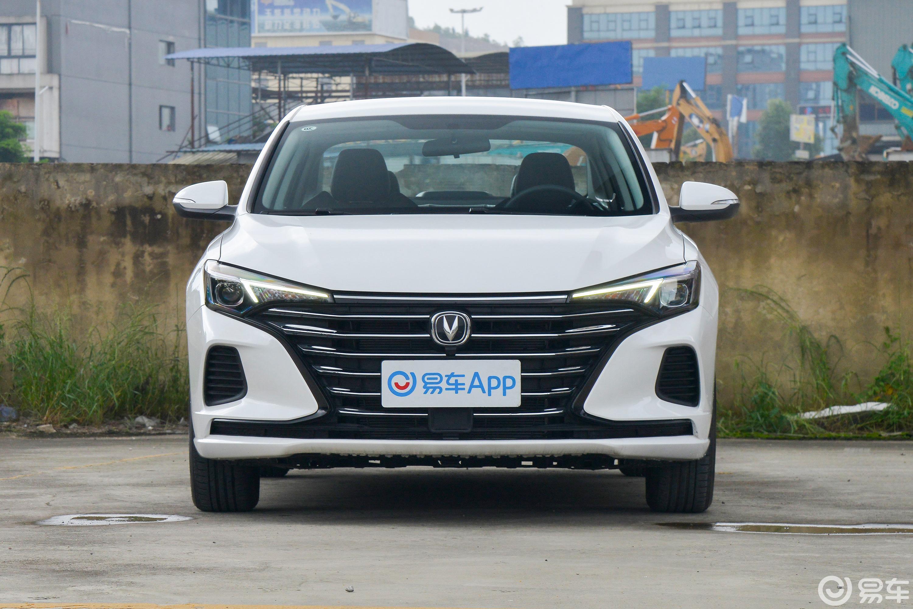 【逸动PLUS 1.6L GDI CVT精英版正前水平图片-汽车图片大全】-易车