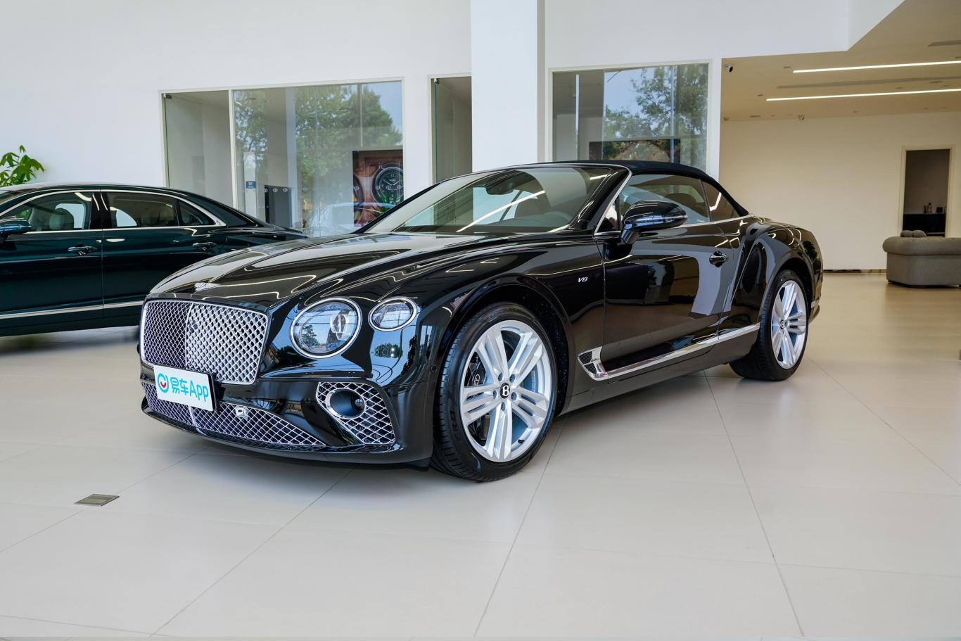 【欧陆4.0T GT V8 敞篷版侧前45度车头向左水平图片-汽车图片大全】-易车