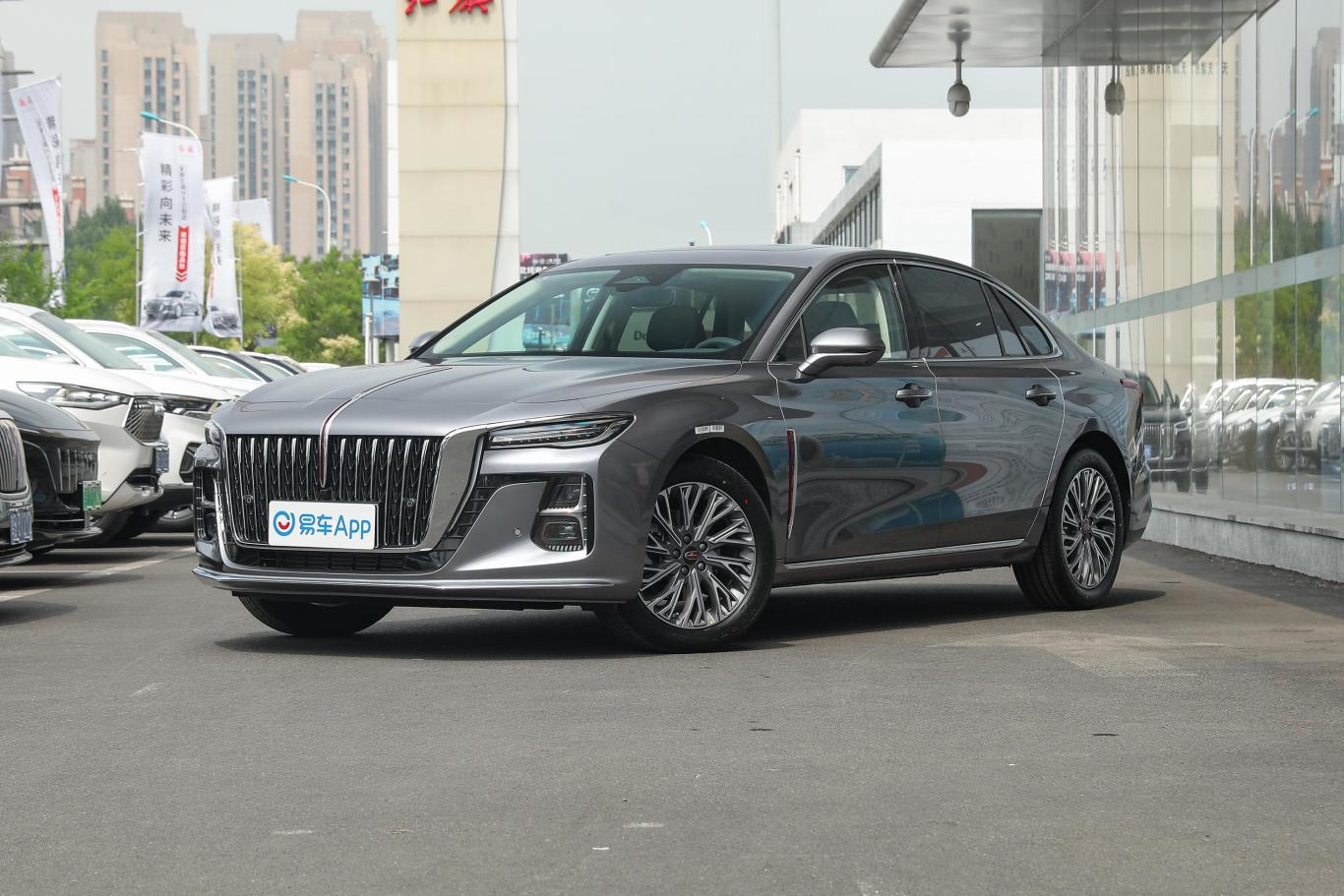 【红旗H52.0T 自动智联旗领版侧前45度车头向左水平图片-汽车图片大全】-易车