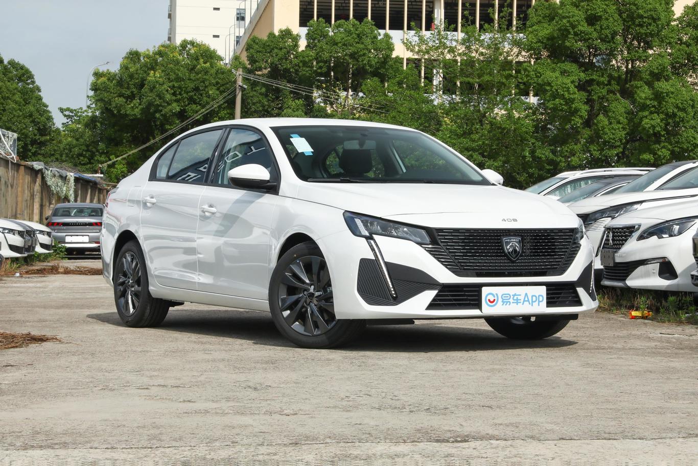 【标致4081.6T 进取版侧前45度车头向右水平图片-汽车图片大全】-易车