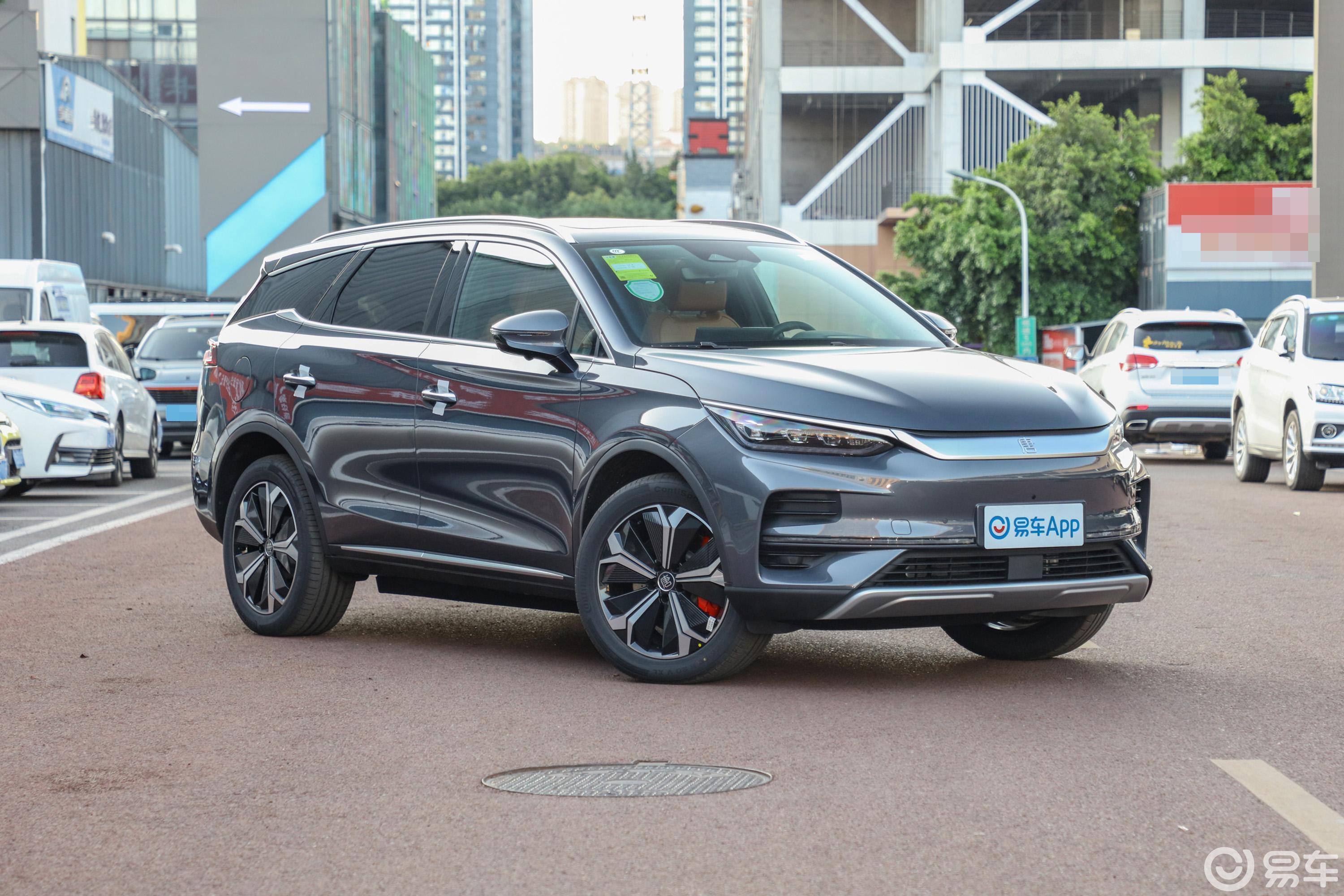 【唐新能源EV 730km 前驱尊享型侧前45度车头向右水平图片-汽车图片大全】-易车