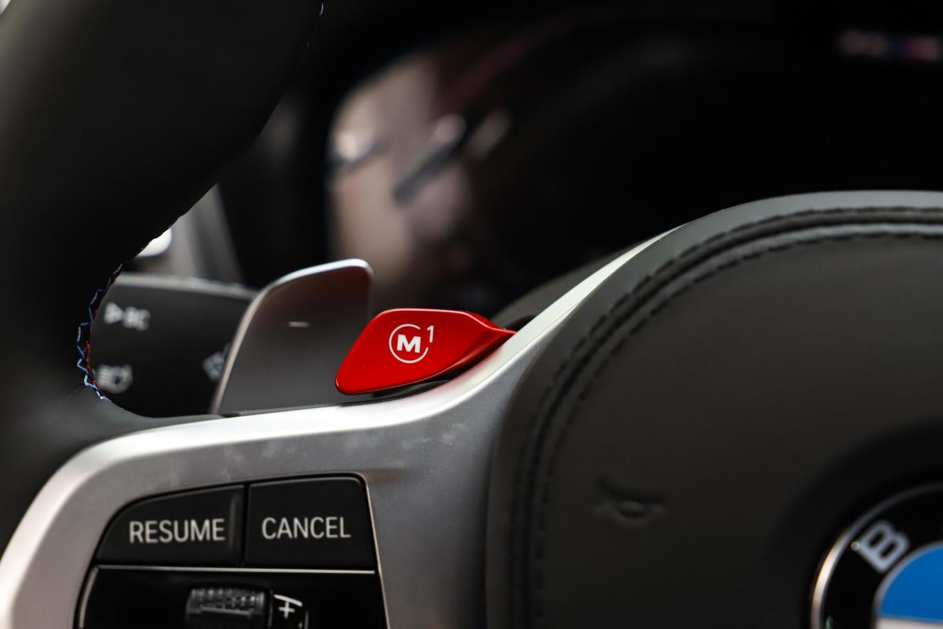 【宝马X4 M50周年版 X4 M 雷霆版主驾驶位图片-汽车图片大全】-易车