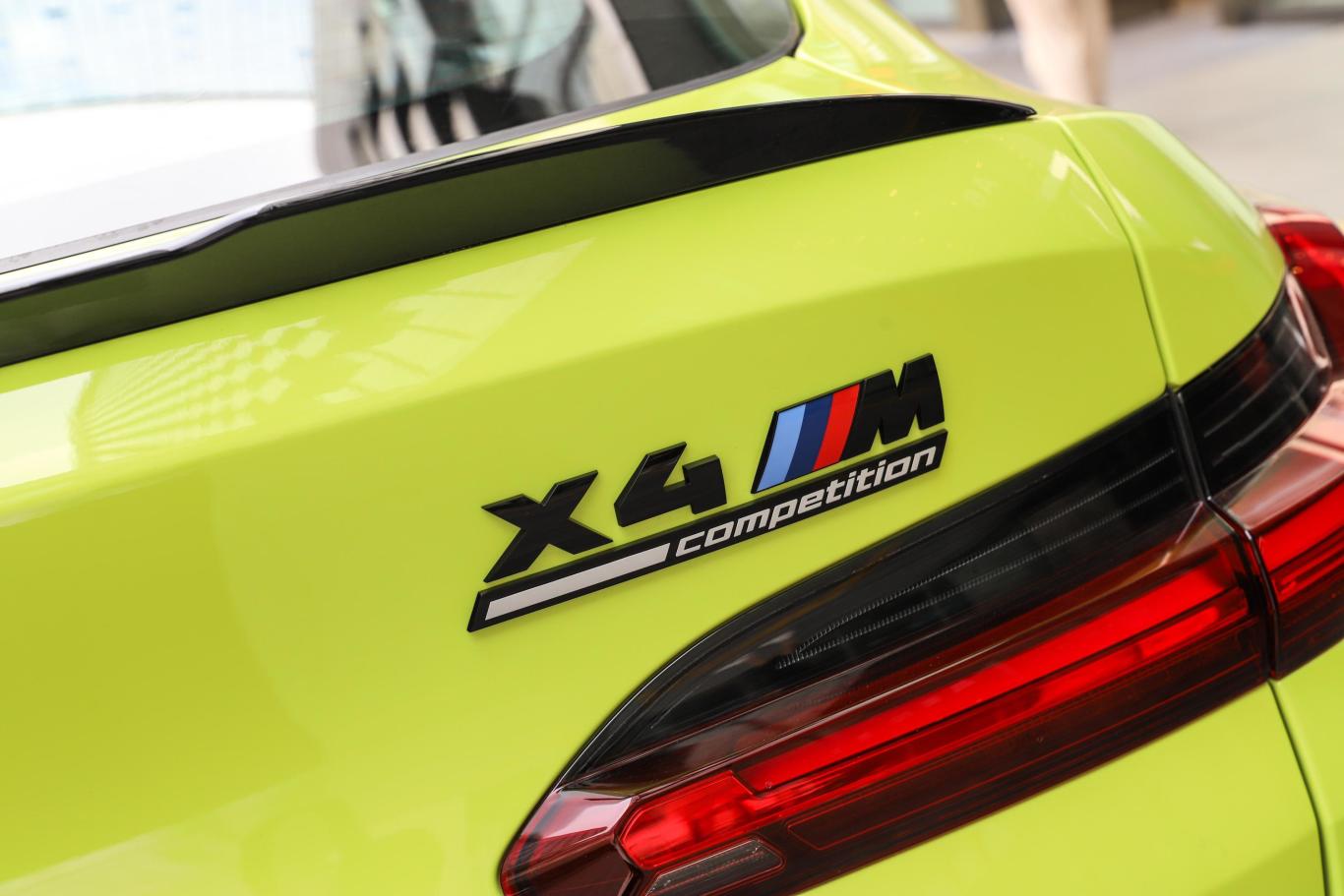 【宝马X4 M50周年版 X4 M 雷霆版外观细节图片-汽车图片大全】-易车