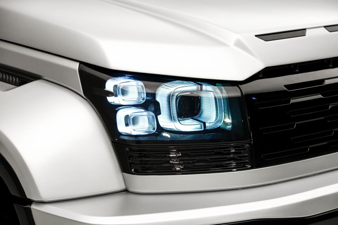 【北京越野BJ40超及40 2.0T 自动四驱Meta 40 Pro 汽油大灯侧45度俯拍图片-汽车图片大全】-易车