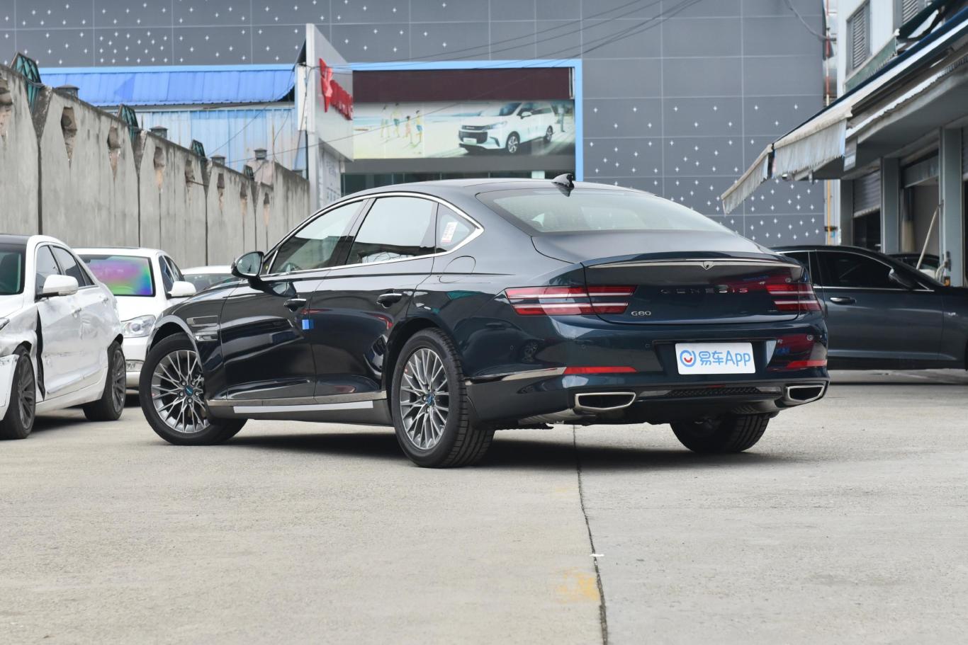 【捷尼赛思G802.5T 两驱豪华版侧后45度车头向左水平图片-汽车图片大全】-易车